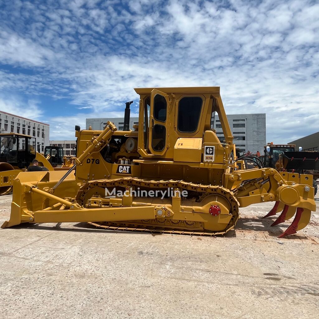 Caterpillar D7G buldožer