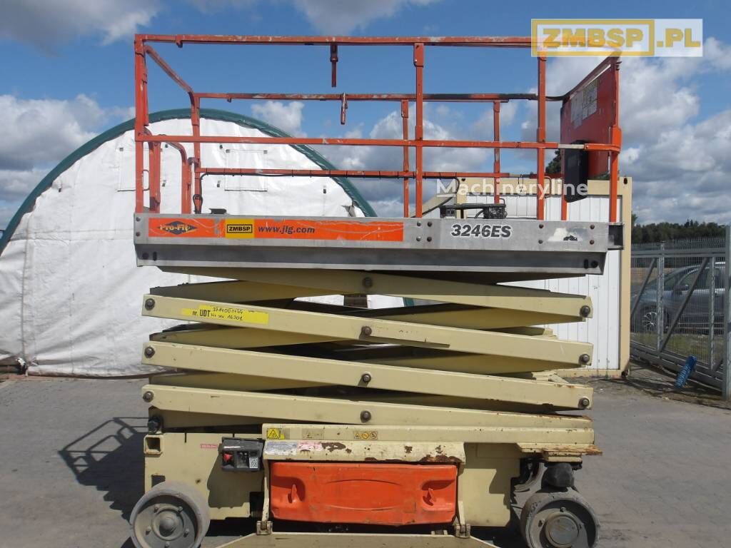 JLG 3246 ES makazasta platforma