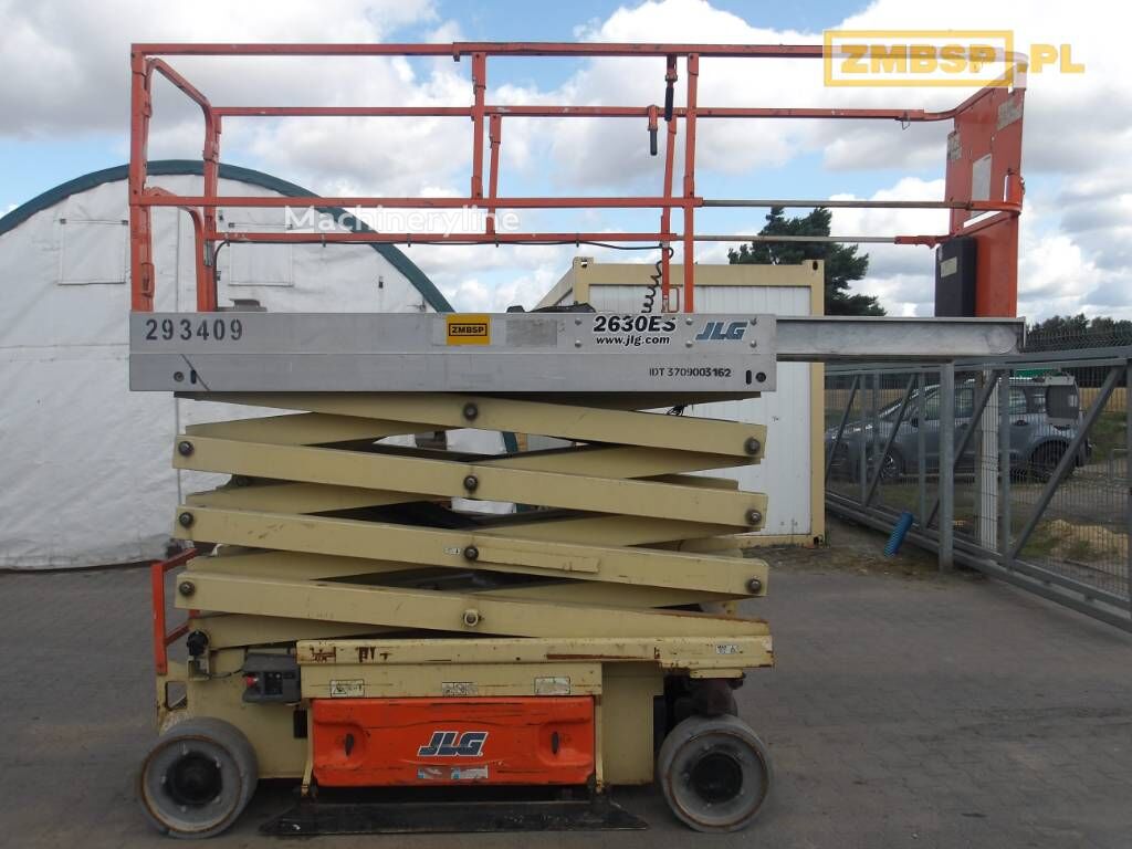 JLG 2630 ES makazasta platforma