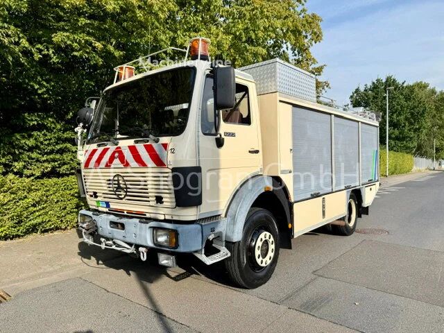 Mercedes-Benz SK 1222 V6/ 4x4/Seilwinde/35.000Tkm/Oldtimer auto dizalica s korpom