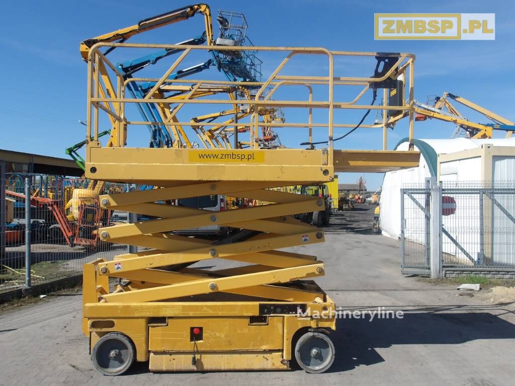 Haulotte Compact 10 makazasta platforma