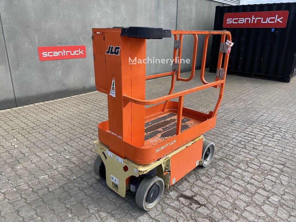JLG 1230ES jarbolna penjajuća platforma