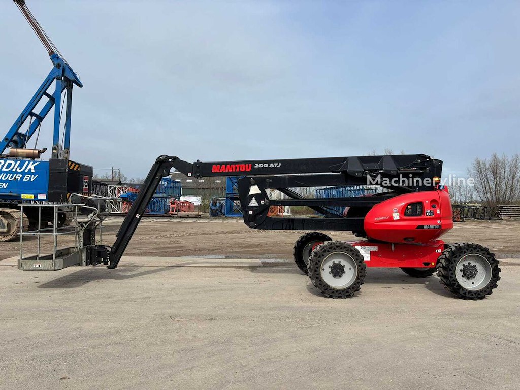 Prodaje se Manitou 200 ATJ hidrauličnu zglobnu platformu na aukciji