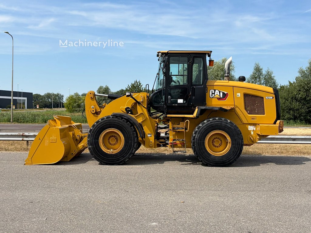 Caterpillar 926M prednji utovarivač