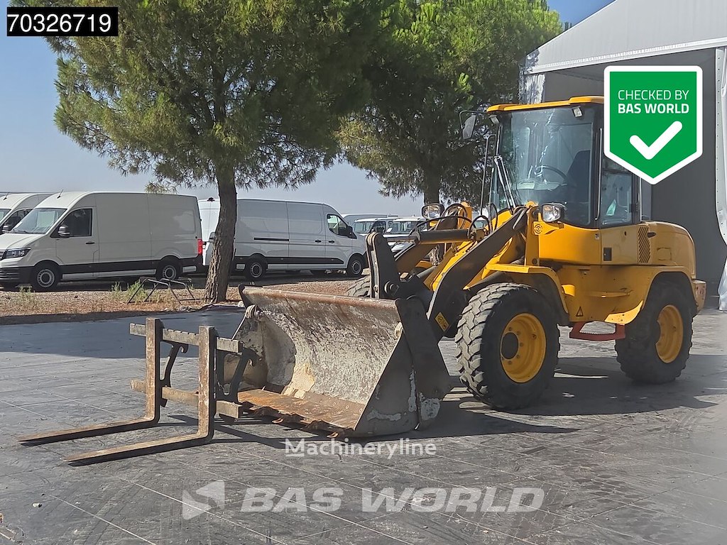 Volvo L30 G prednji utovarivač