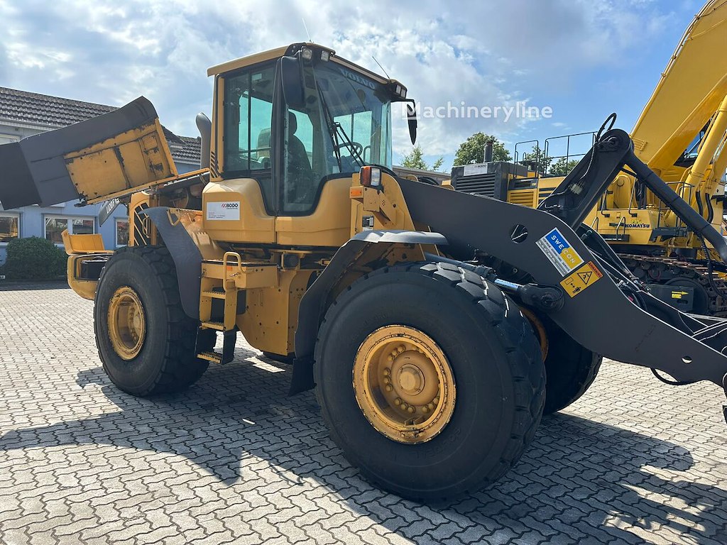 Volvo L120F prednji utovarivač