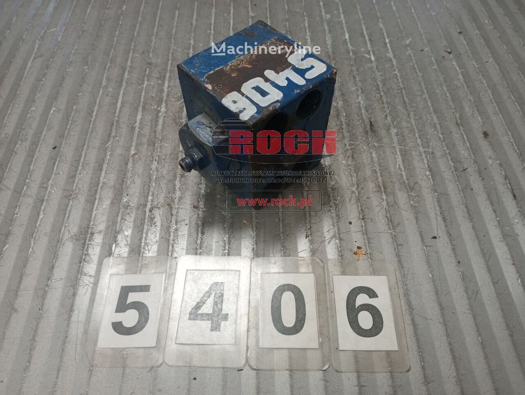 DŁAWIK DO SIŁOWNIKA O&K za O&K MH4 bagera