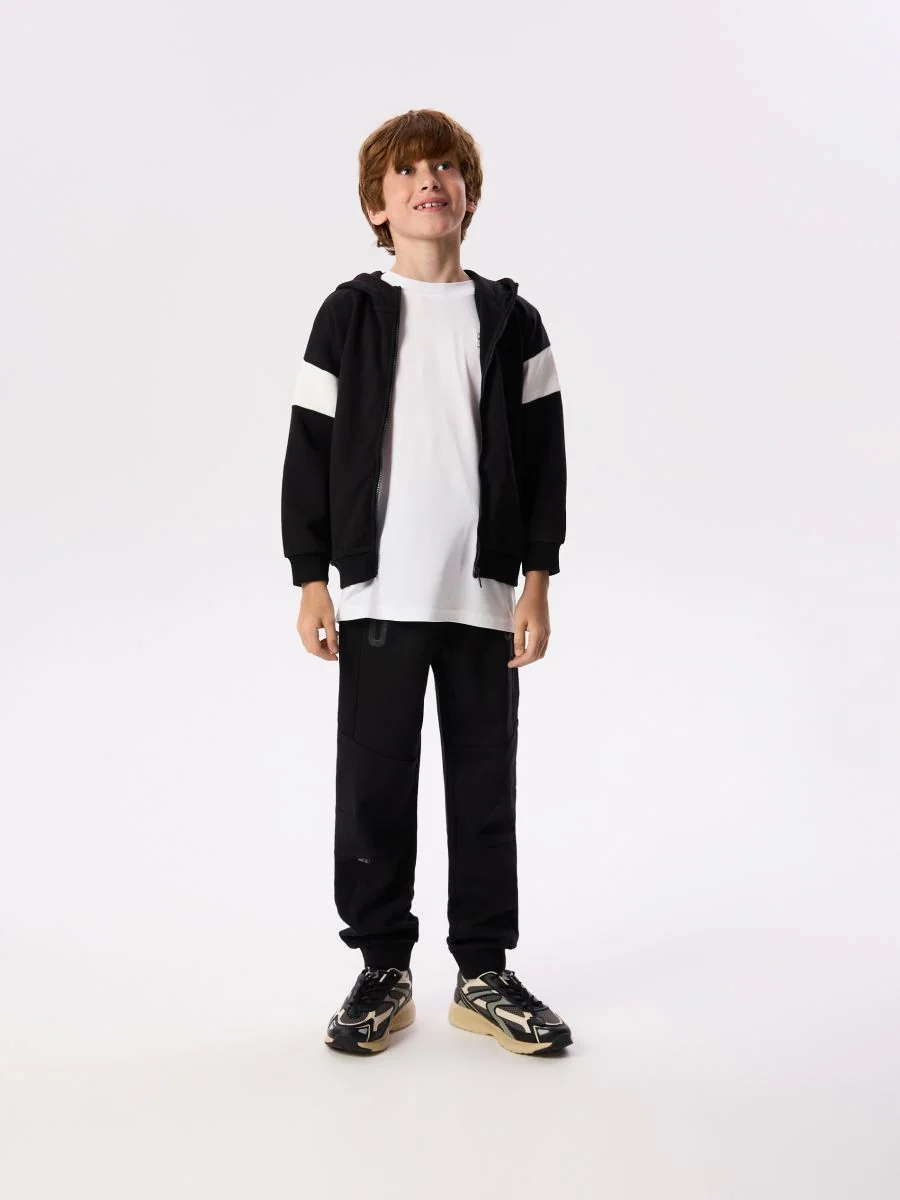 Sportske jogger pantalone