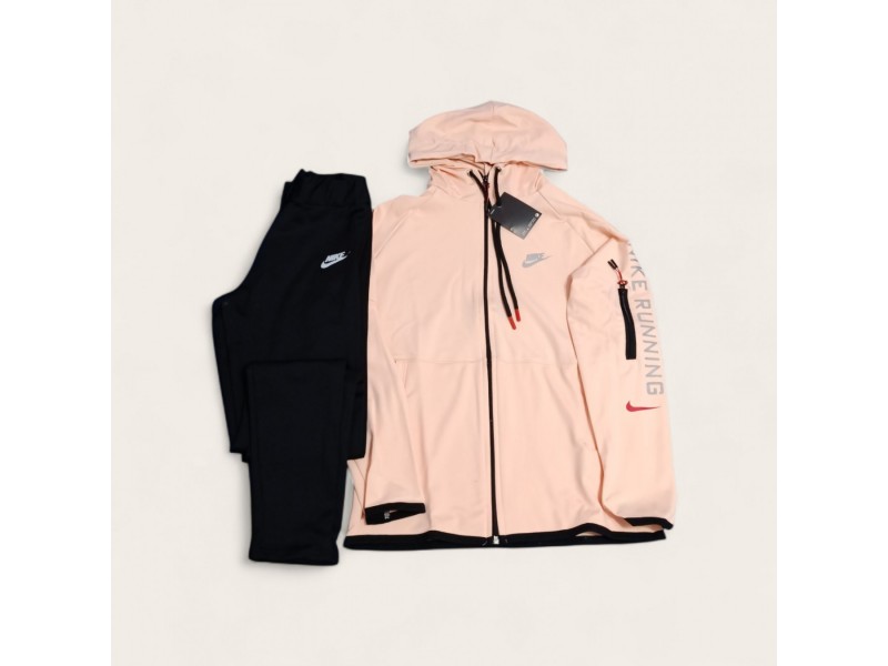 Ženska trenerka Nike XL