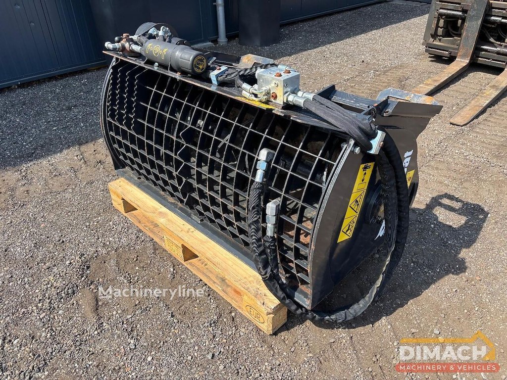 Bobcat MB250SD BT Concrete mixer with Bobcat attachment - discharge chu kašika za mešanje betona