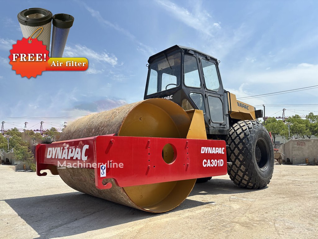Dynapac CA301D pneumatski valjak