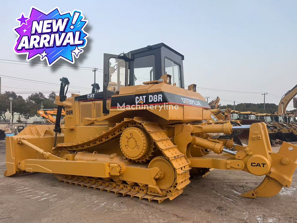 Caterpillar D8R buldožer