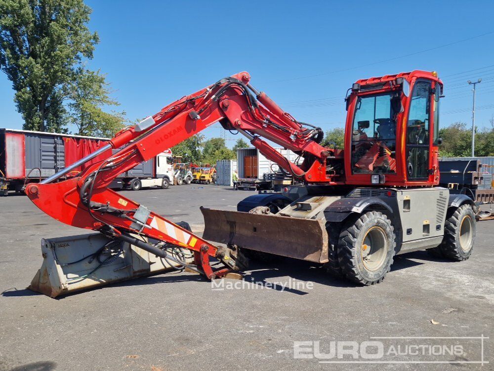 Prodaje se JCB HD110WTT4F bager točkaš na aukciji