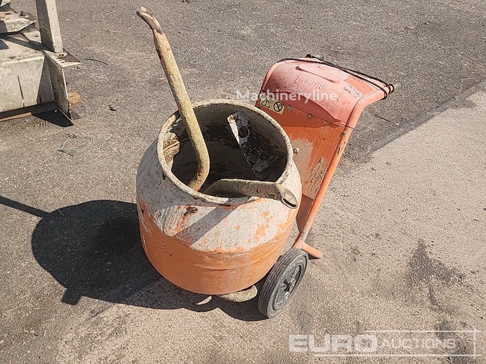 Prodaje se Altrad Minimix 110 Volt Cement Mixer (Spares) betonsku mešalicu na aukciji