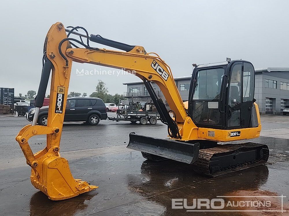 Prodaje se JCB 8061 mini bager na aukciji