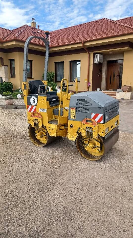 BOMAG BW80 AD-2 mali valjak