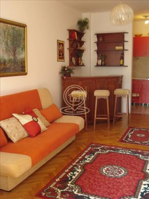 Dvosoban stan na Grbavici, 40 m², 3/5 sprat