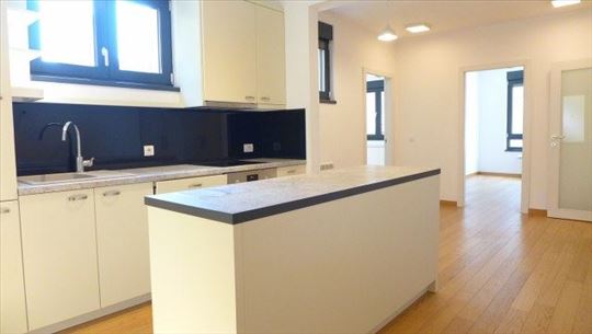 Novopazarska, novogradnja, 84m2, 4 sobe, terasa