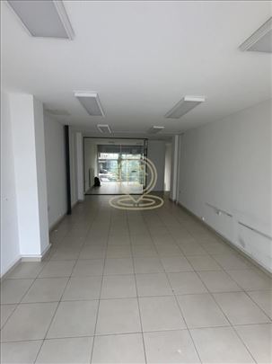 Izdavanje poslovnog prostora, Bulevar Evrope, 105m