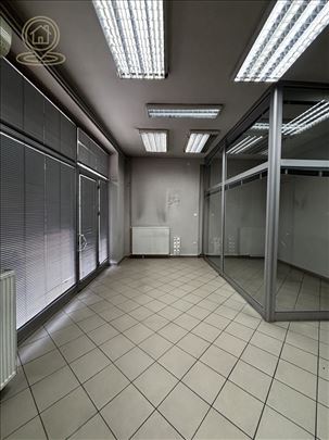 Izdavanje ekskluzivnog poslovnog prostora 450m² u