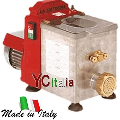 Strumento professionale per preparare la pasta fre