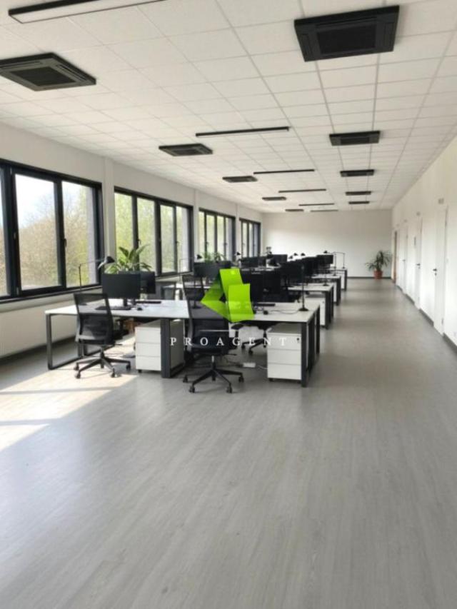 Renoviran poslovni prostor u Mašinskoj ID#8653