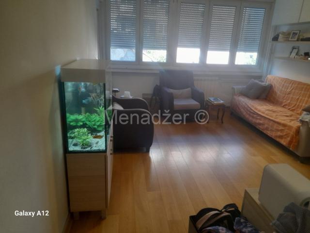 Vukov spomenik 2.5 CG 66m2 renoviran lift 3/6 terasa