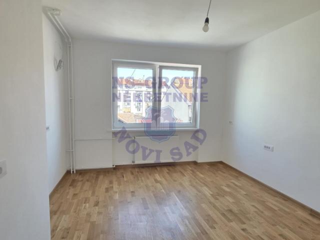 Prelep stan na Grbavici