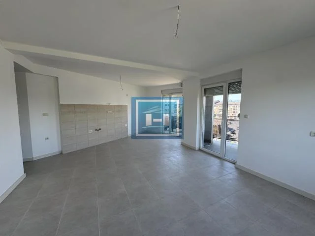 Kvalitetna novogradnja u centru Paraćina – Trosoban stan 78 m²