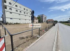 Izdavanje Građevinsko zemljište - Beograd