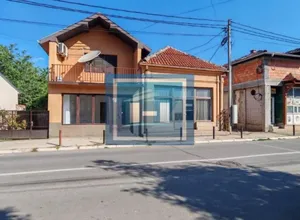Prodaja Lokal - Paraćin