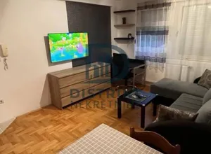 Izdavanje Stan - Niš, Medijana: Centar - Marger