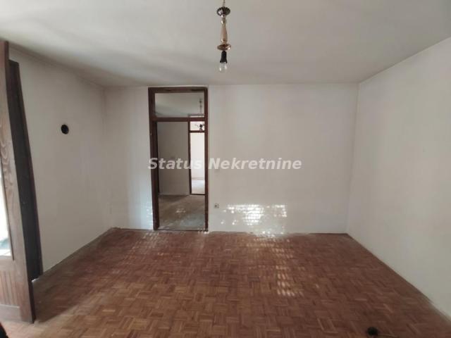 Temerin-Uknjižen Dvosoban stan 63 m2 u Prizemlju-065/385 8880