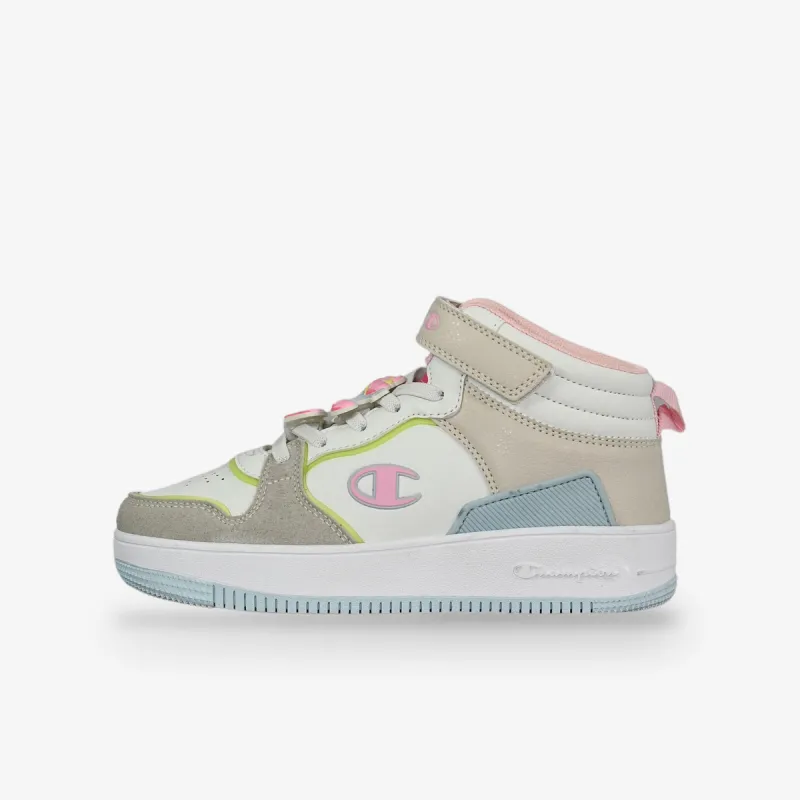 Champion Mia