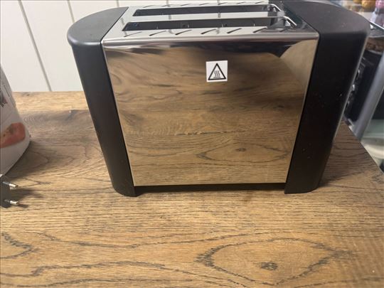 Luxelle toster br.27– inox – 2 slota – nekorišćen