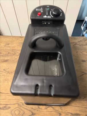 PRIMA VISTA friteza 2100W–velika, jaka i pouzdana