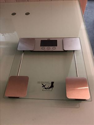 Digitalna vaga – body fat – do 150kg – staklo