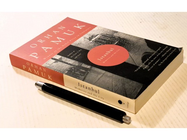 ISTANBUL Orhan Pamuk