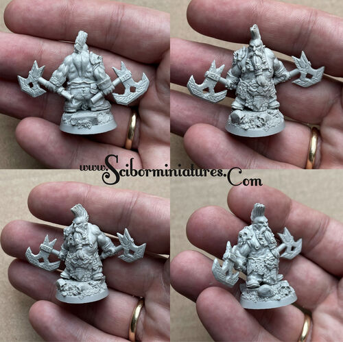 NEW! Scibor Monstrous Miniatures 28FM0725 Dwarf Berserker #2 (1 Figure)