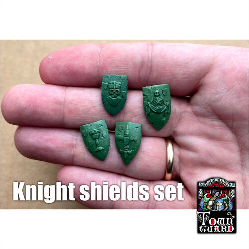 NEW! Scibor Monstrous Miniatures 28FM0778 Knight Shields (4 pcs)
