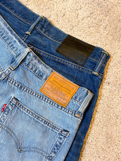 Levi's muske farmerke 2 para za 1500!
