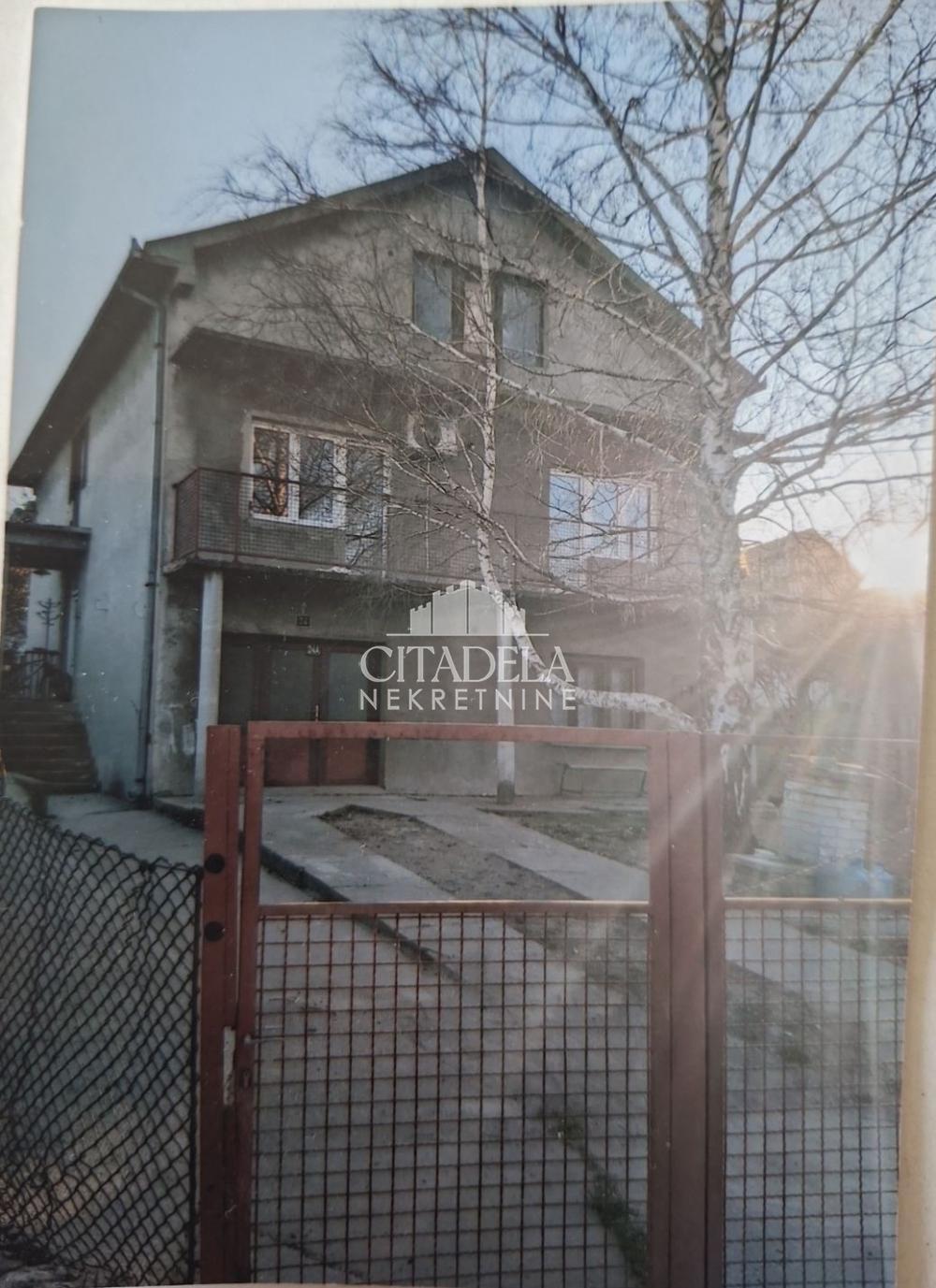 Pavla Nikolića, Trosoban stan na prodaju, 87m2, 99.000€