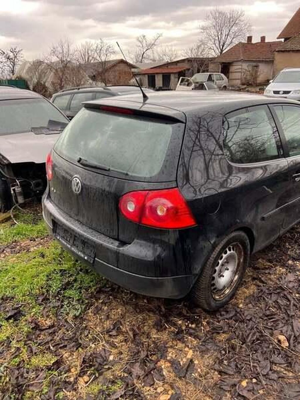 VEZNI LIM ZA VOLKSWAGEN GOLF 5 | Vezni lim za VW Golf 5. Na stanju i