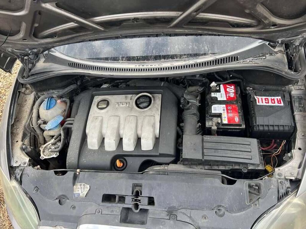 EGR VENTIL ZA SEAT ALTEA | EGR ventil za Seat Altea 1.9 TDI Polovni