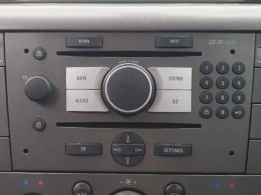 NAVIGACIJA CD 70 ZA OPEL VECTRA C | Polovni originalni delovi za