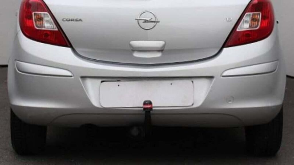 ZADNJI BRANIK ZA OPEL CORSA D OD 2006. DO 2014. GOD. | Polovni
