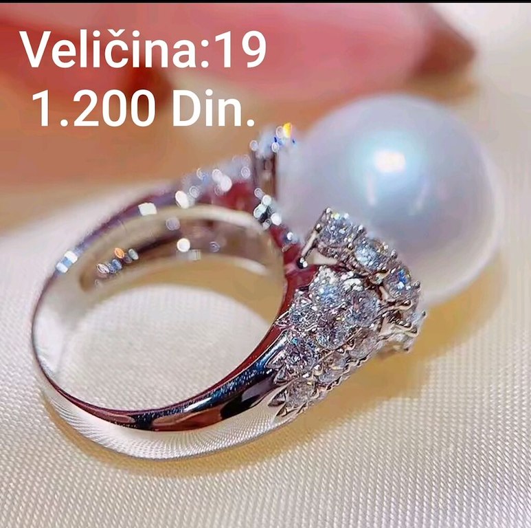 Elegantni posrebreni prsten od hirurskog čelika sa žigom S925,sa