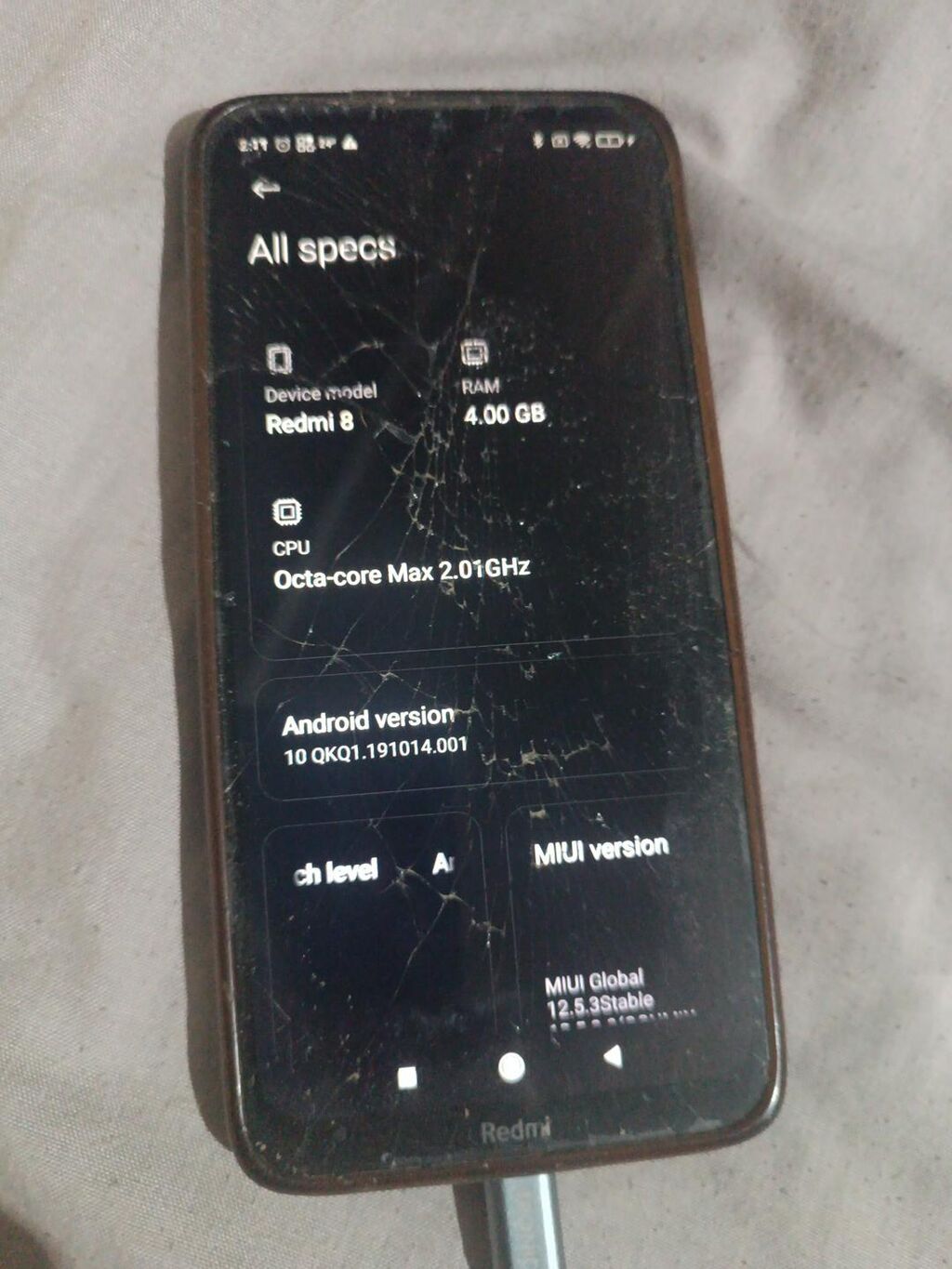 Xiaomi Redmi 8 – specifikacije iz sistema - Model: Redmi 8. 4/64 -