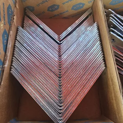 UGAONIK 80X80 (4 RUPE)