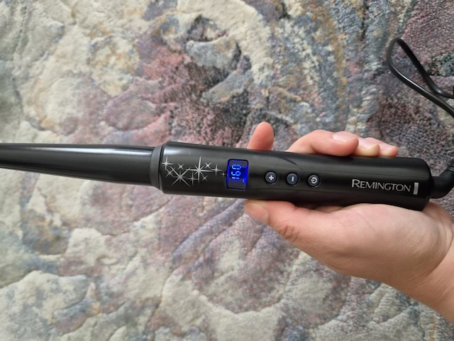 Stajler za kosu Remington